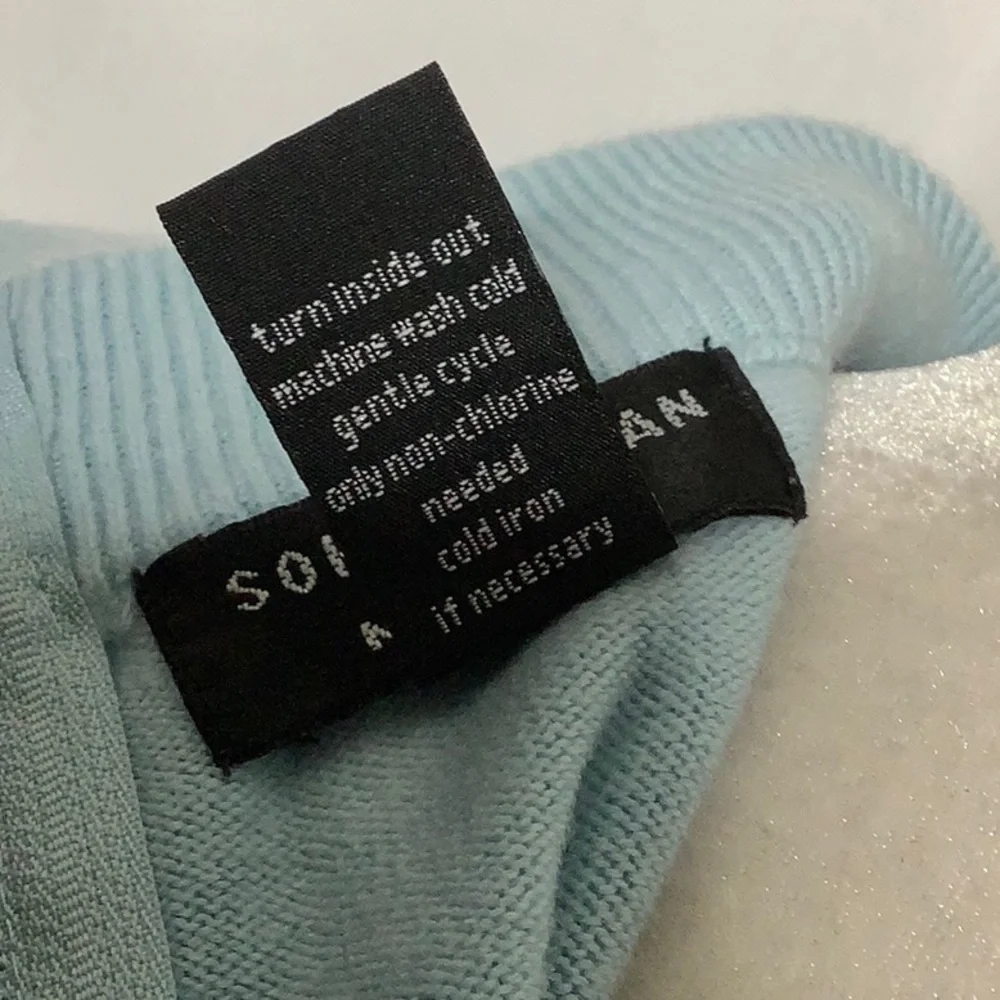 Soho Woman | Sweaters | Soho Woman Soft Blue Crewneck Sweater Size X ...